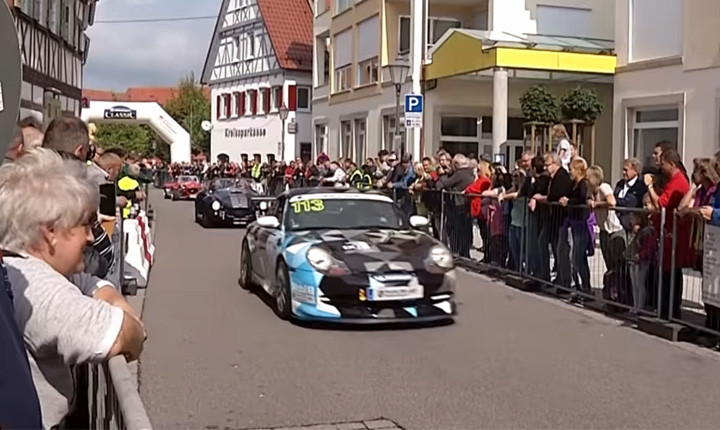 Ein Hauch von Nostalgie - Oldtimer Event in Neuffen erinnert an frühere ...