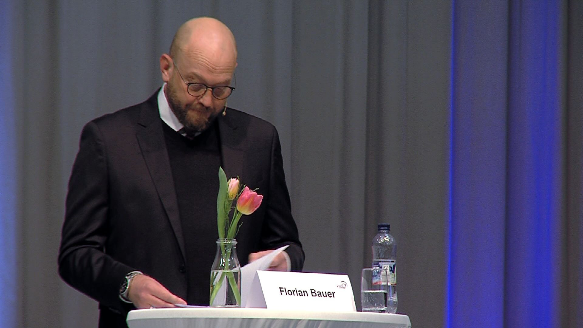 Florian Bauer bleibt Bürgermeister | RTF.1