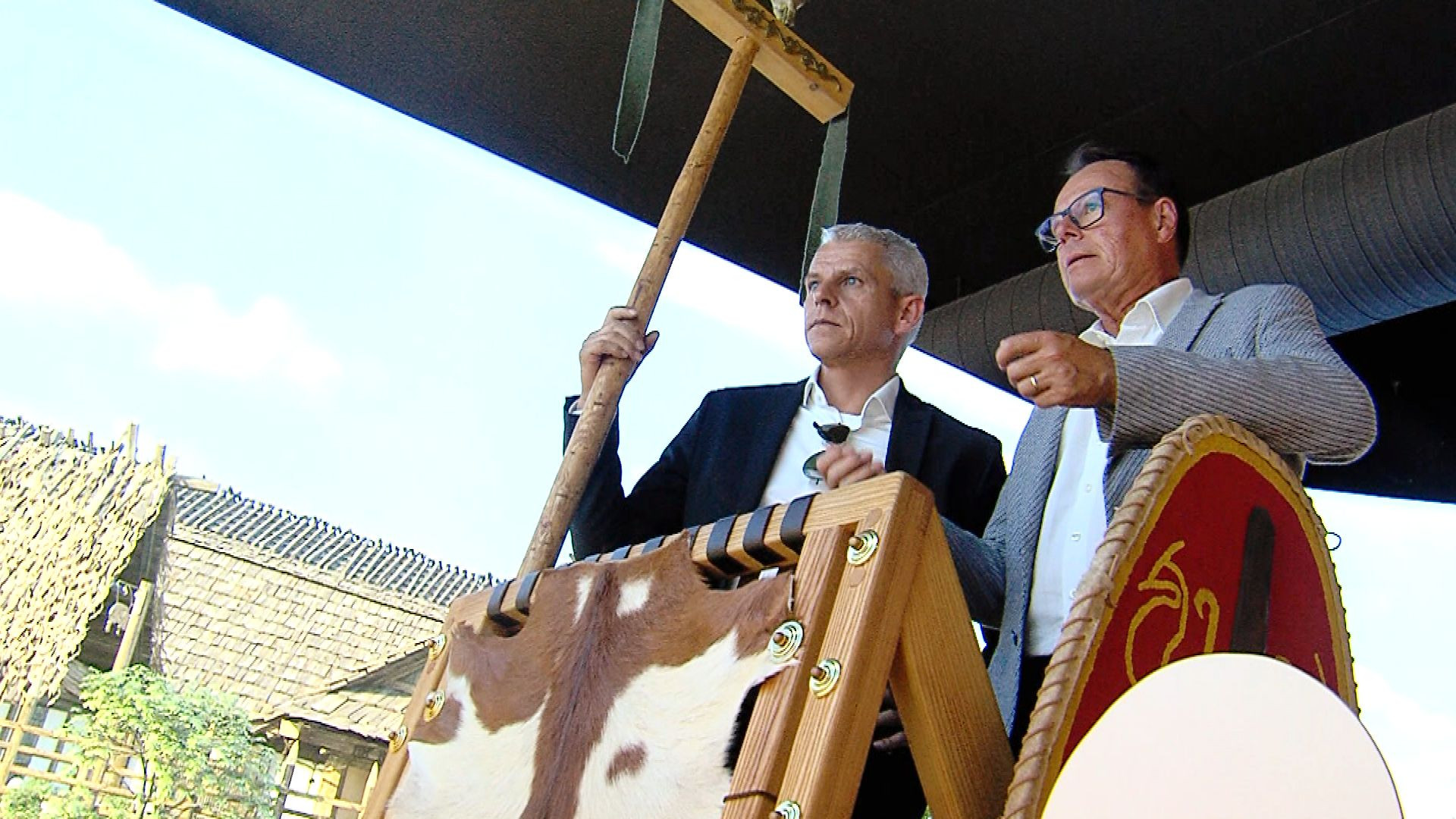 Staatssekretär Patrick Rapp besucht das Heidengrabenzentrum | RTF.1